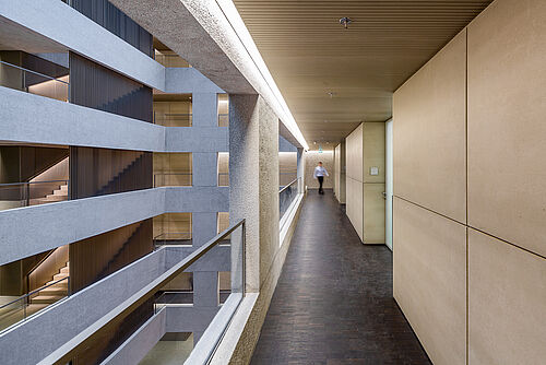 Lines of light and sunlight in the ministry building in Stuttgart ...